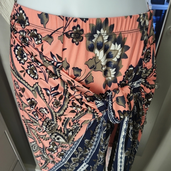 VENUS | Skirts | Venus Wrap Skirt And Shorts | Poshmark